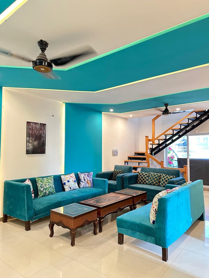 Luxury Stay By Fellows Bnb | Near Airport - Islamabad