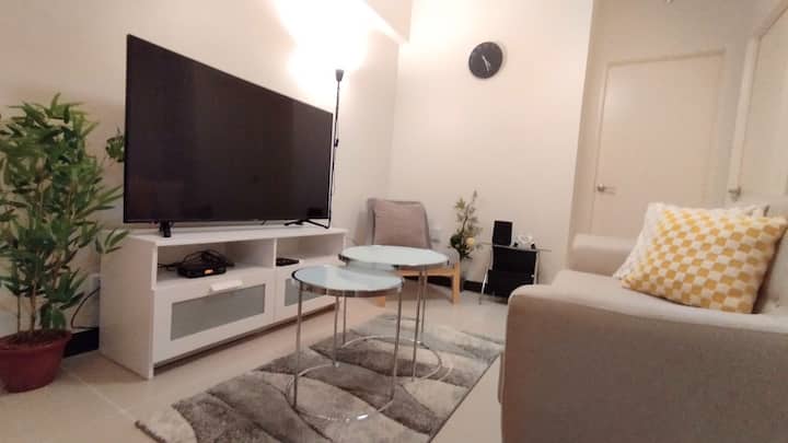 2br W/balcony At Satori Residences - Marikina