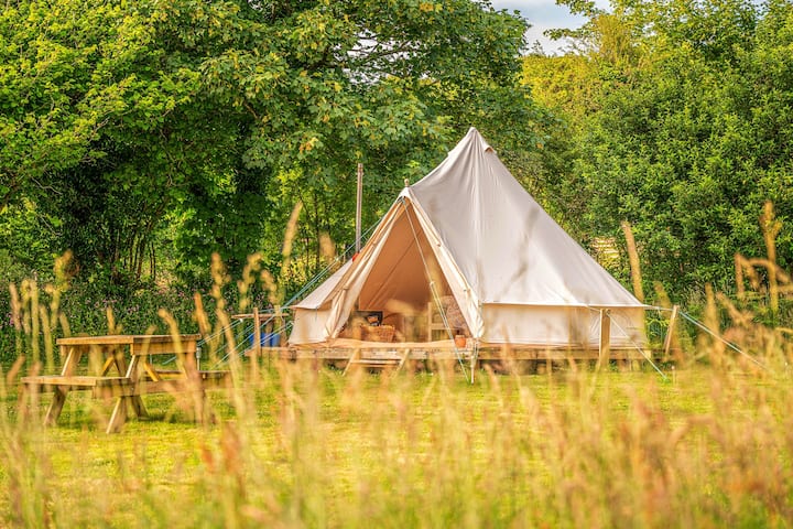 Pembrokeshire Farm Glamping Nr St Davids, Beaches - Fishguard