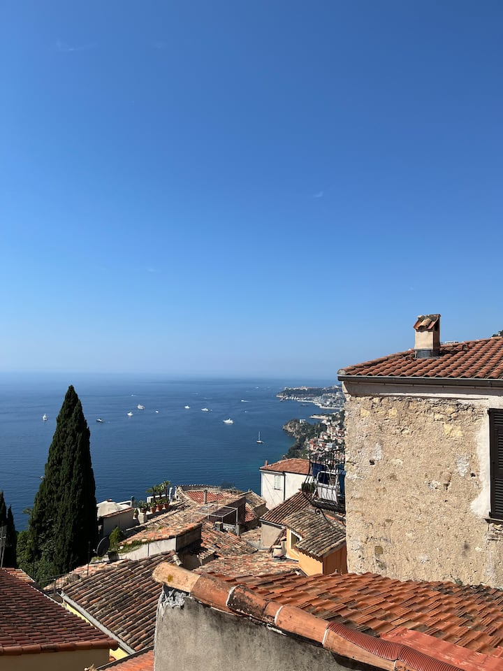 Appartement Vue Mer Au Cœur Du Vieux Village - Roquebrune-Cap-Martin