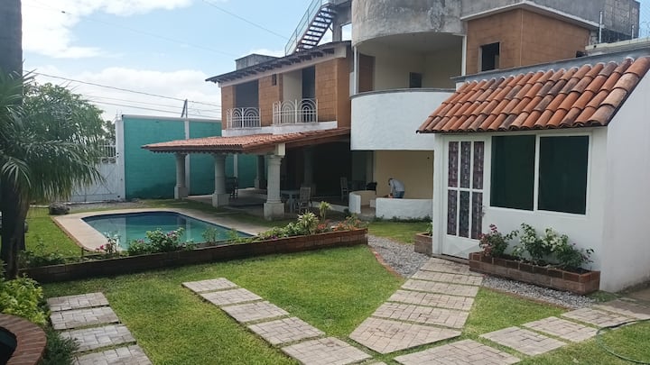 Naemi Villas Suites - Cuernavaca