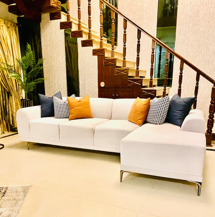 Lux 1 Kanal Villa : 5 Bed Phase-3, X Block Dha - 라호르