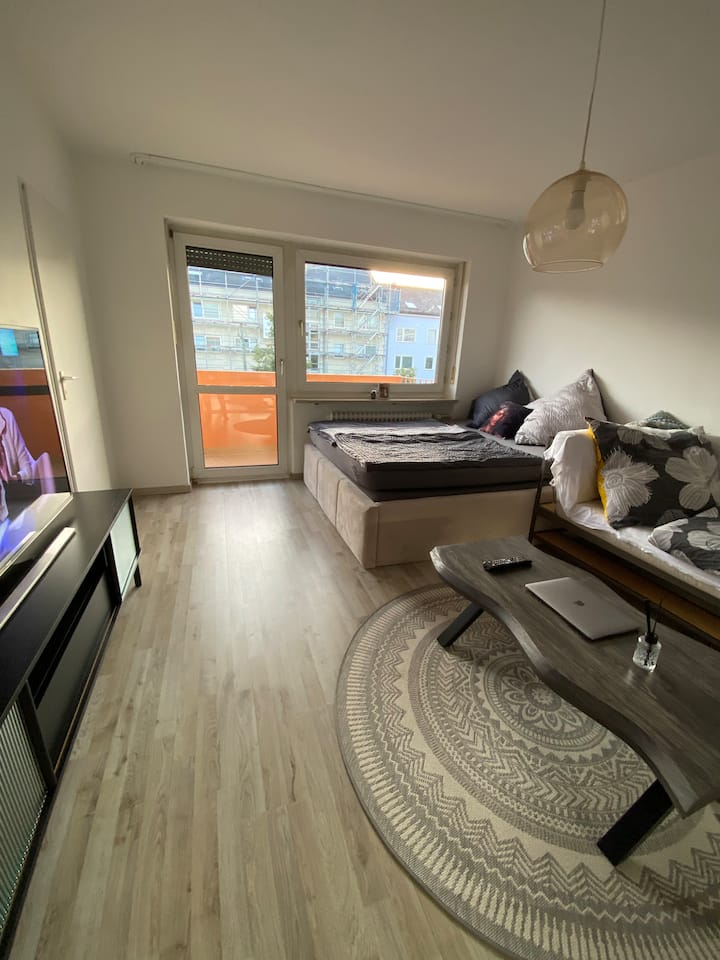 Moderne City-wohnung Mit Balkon - Múnich