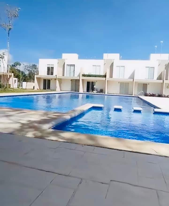 Casa Completa Con Terraza Frente A Alberca - Cozumel