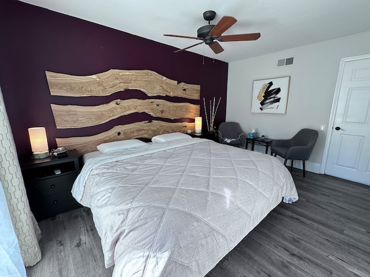 Spacious Private Room Closed To Laguna Beach - Rancho Santa Margarita, CA