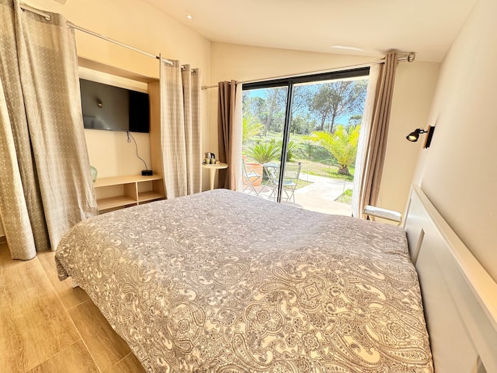 Suite Avec Terrasse - P - Rayol-Canadel-sur-Mer