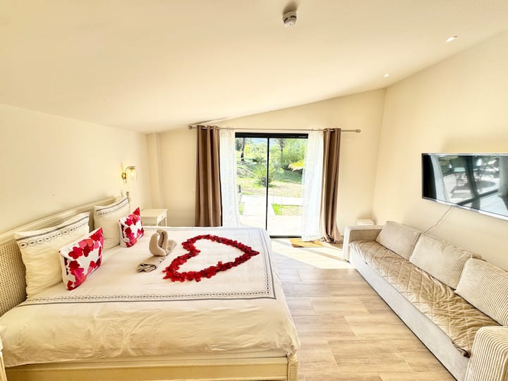 Chambre Familiale Avec Terrasse - Cavalaire-sur-Mer
