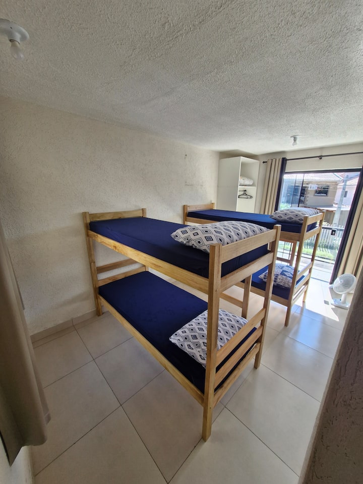 N02- Ap Inteiro  C/ Garagem, 3 Quartos, 8 Pessoas - Curitiba