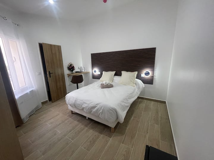 Chambre Double - Aubervilliers