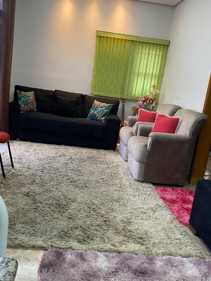 Quarto Aconchegante 5 Minutos Do Centro! - Uberlândia