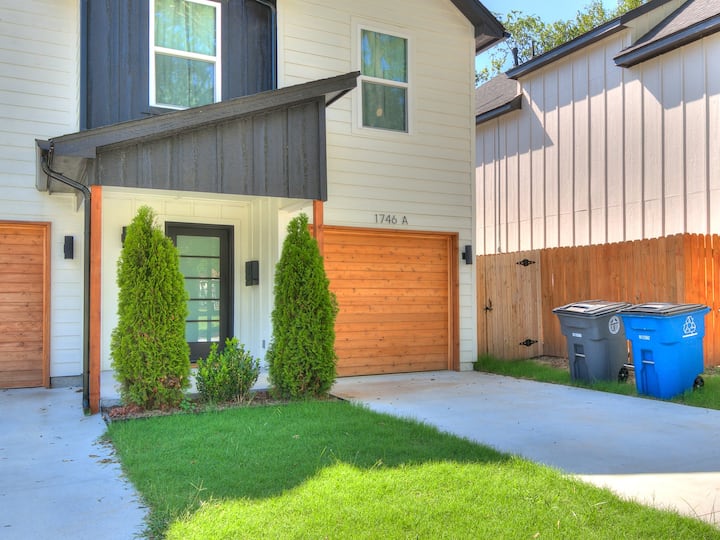Walk To Tulsa Expo Center / Pet Friendly / Grill - Tulsa, OK