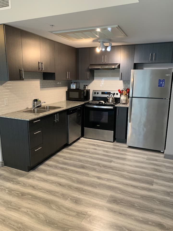 Condo
Entire 2b/2b By Wlu/uw - Waterloo, Ontàrio, Canadà