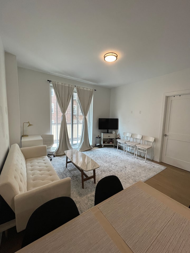 Brooklyn Modern 1-bedroom Condo - Brooklyn, NY