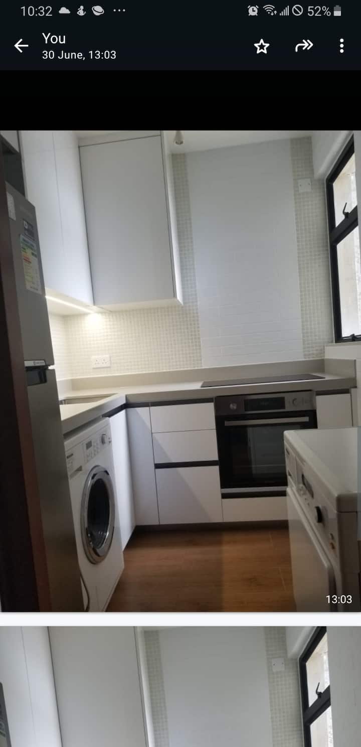 City Luxury 6g - Hong Kong Airport (HKG)