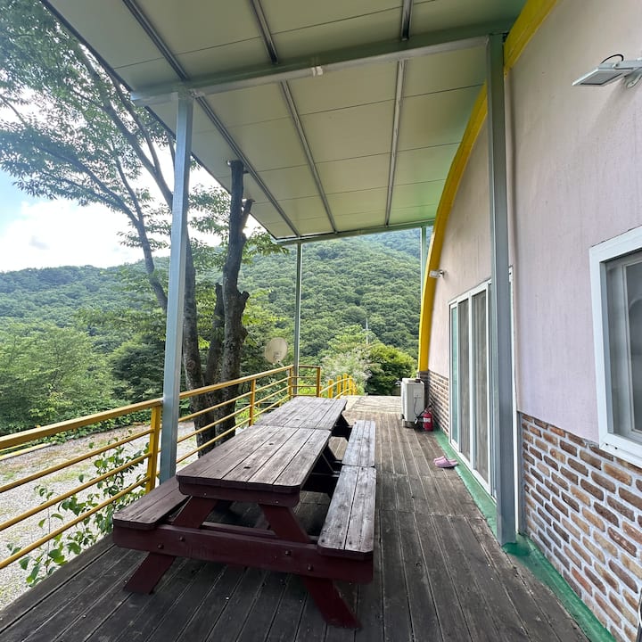 산아래첫집 - Gurye-gun