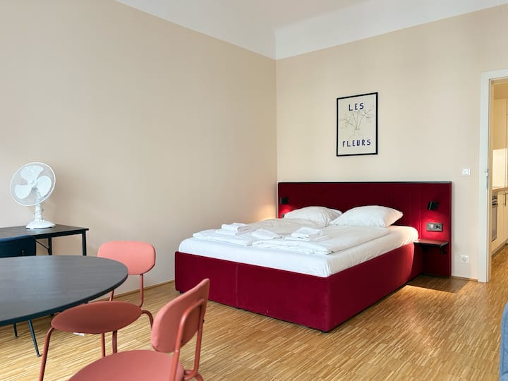 Best For Long Stay Near Ceu - Wien