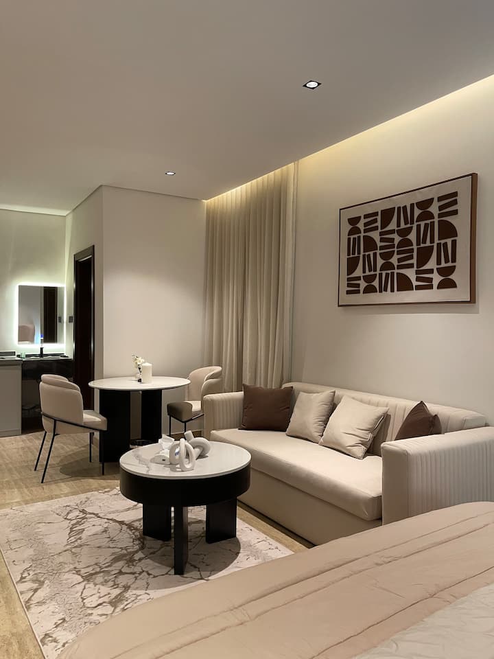 استديو تسجيل دخول ذاتي - Riyadh