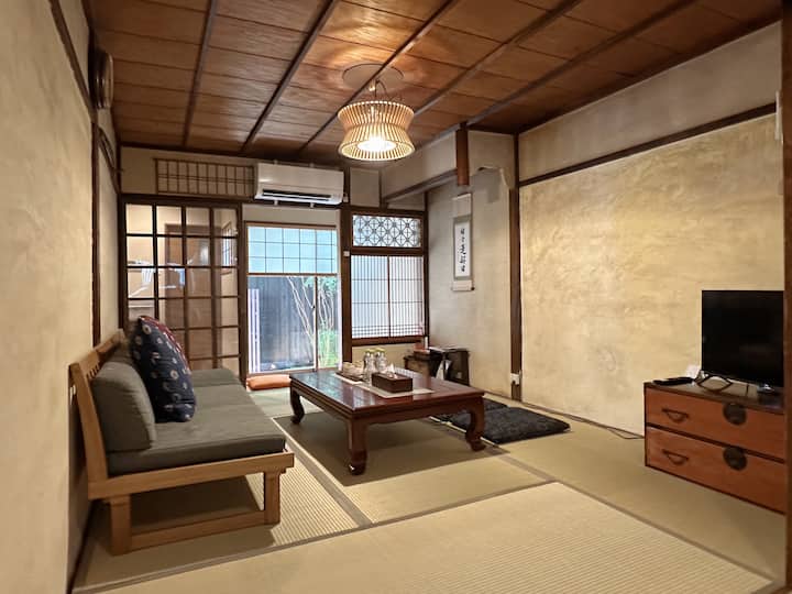 伝統的な京都の家体験/京都駅5分/日本の庭/貸し切り/81㎡5人/2寝室/大阪奈良への拠点/五条駅 - Kyoto