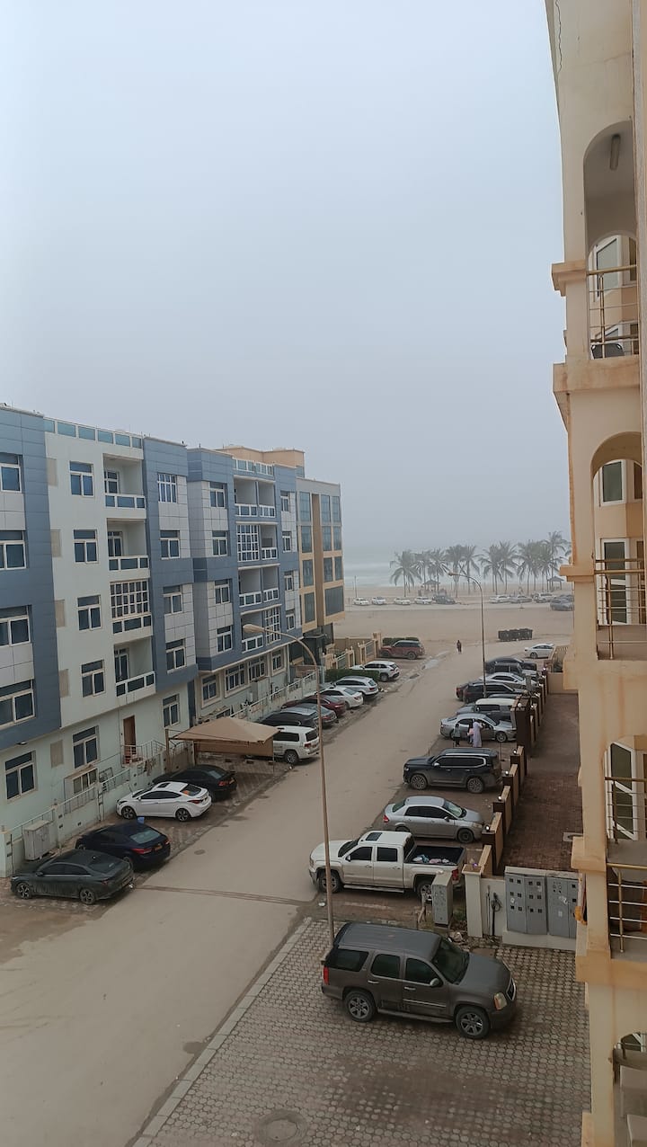 3bd Apt, Dahriz Beach, Great Loc/ Wifi Available - Salalah