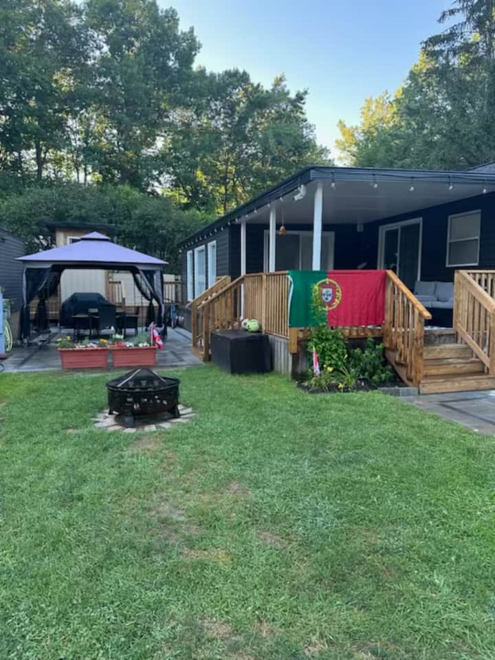 Sherkston Getaway - Port Colborne