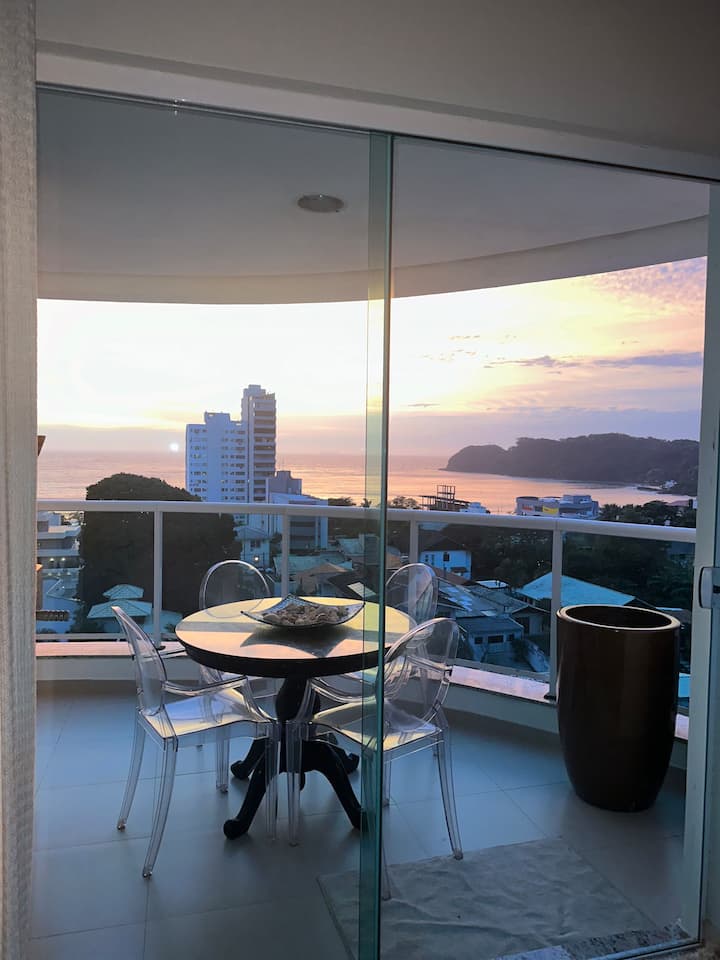 Apto Vista Mar -  Praia De Cabeçudas / Praia Brava - Brazil