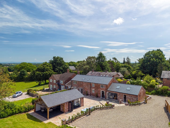 Fairvale House - Newly Converted - Northwich