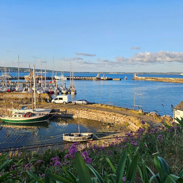Cosy Cornish Cottage - Newlyn - Harbour Views - ペンザンス