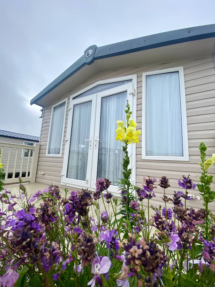 Durdle Door Retreat - Close To Beach. - Lulworth Cove