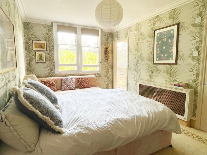 Unique Sunny Leafy Garden Studio - London Stadium