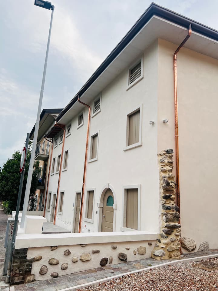 Le Casette Sei - Lazise, VR, Italia