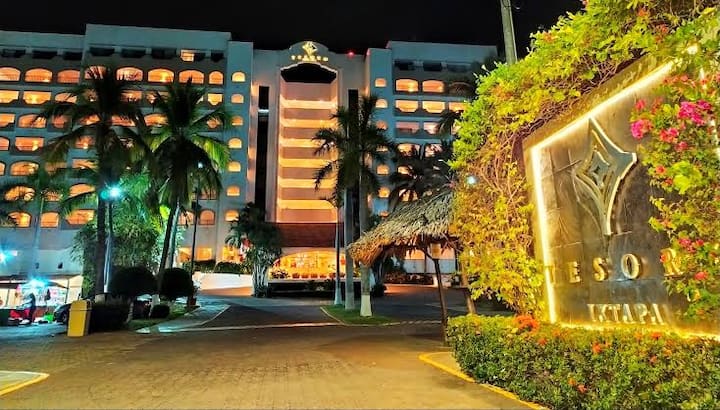 Departamento Frente Al Mar Ixtapa Zihuatanejo - Zihuatanejo