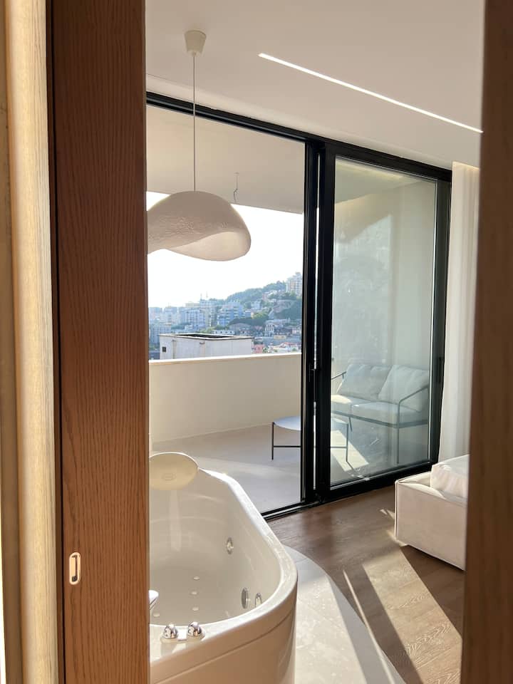 Bs4 Suite With Jacuzzi - Durrës