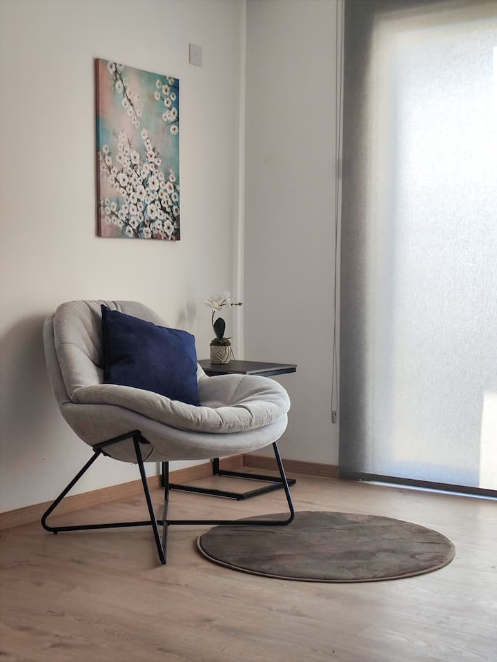 Penthouse With Panoramic Balcony - Limassol