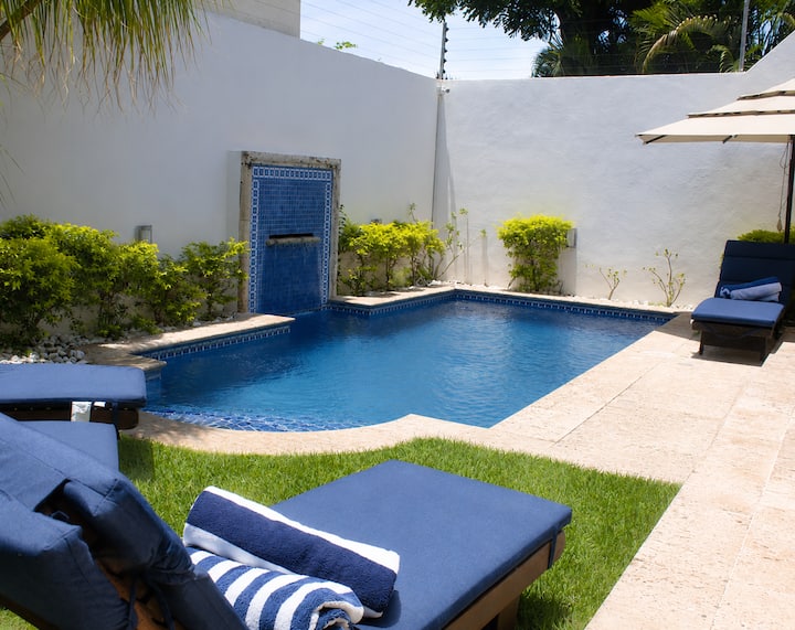 Casa Familiar Con Alberca, Ubicación Privilegiada - Puerto Vallarta