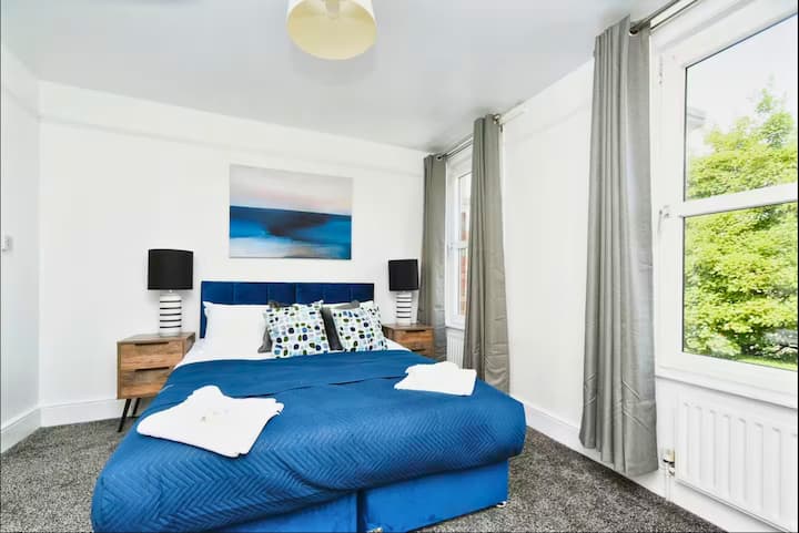 Going Fast-3br-contractors Stay |Parking |Sleeps5 - Swindon