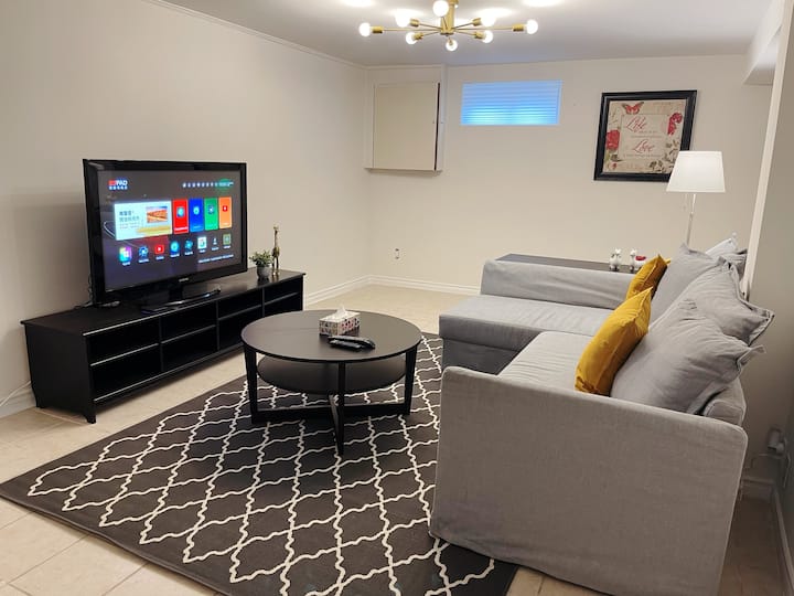 Spacious And Comfortable Two Bedroom Basement Unit - Markham, Canada