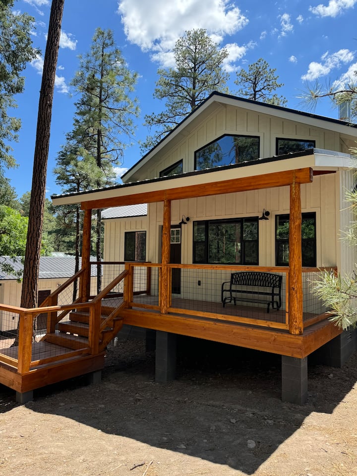 Peaceful Pines Modern Farmhouse, Alpine Az - Alpine, AZ