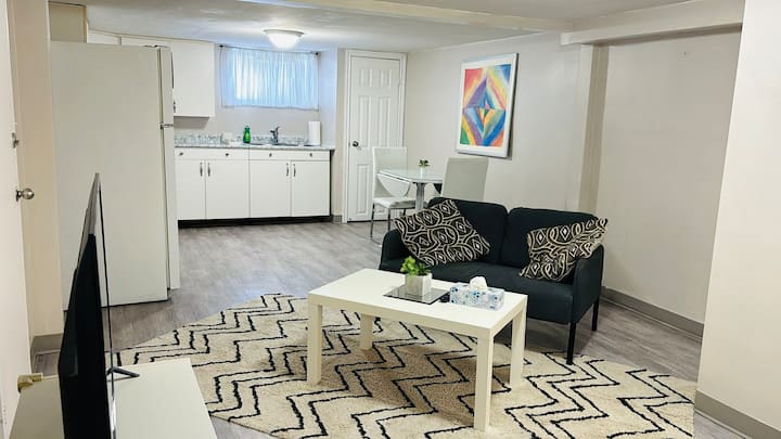 Cozy Warm Entire Suite - Gran Sudbury