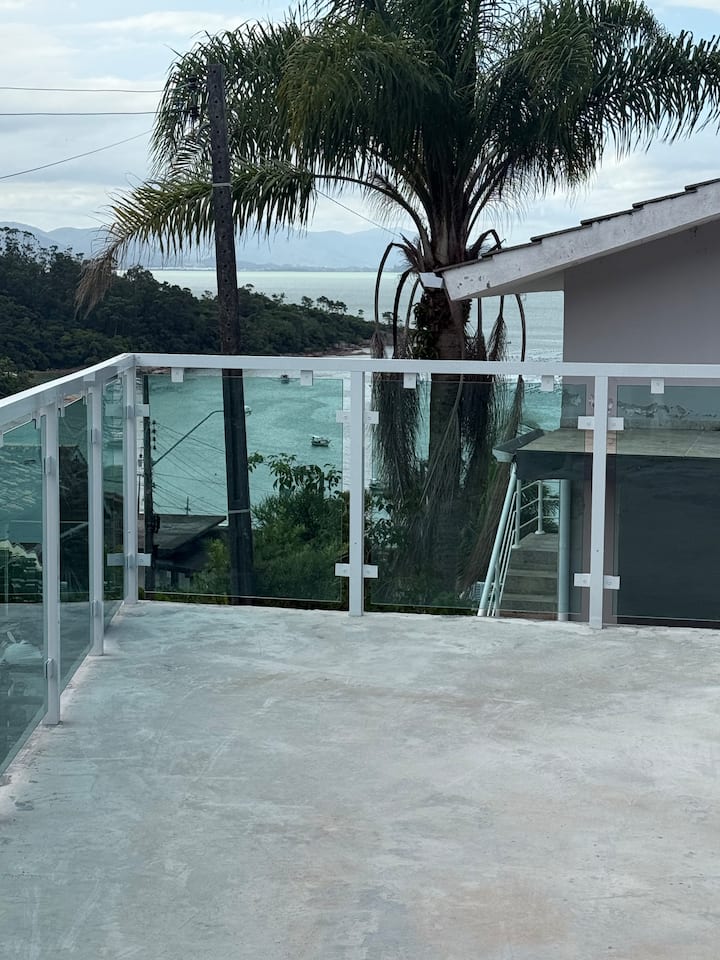 Casa De Praia Com Vista Mar - Governador Celso Ramos