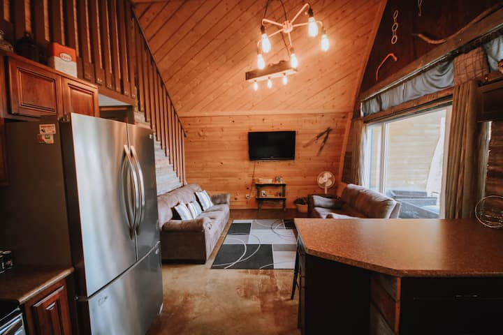 The Cozy Quonset - Manitoba