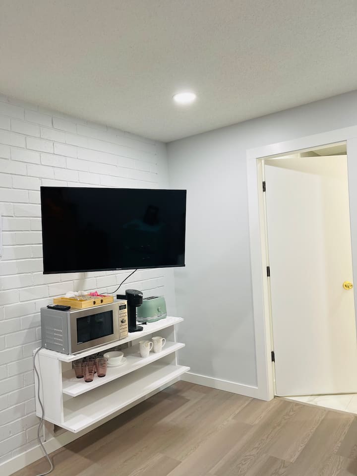 1 Bedroom In Vancouver(close To Downtown & Pne) - North Vancouver