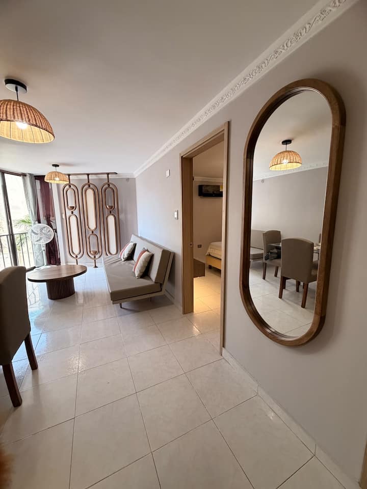 ¡Apartamento Remodelado Frente Al Mar! El Rodadero - Santa Marta, Colombia