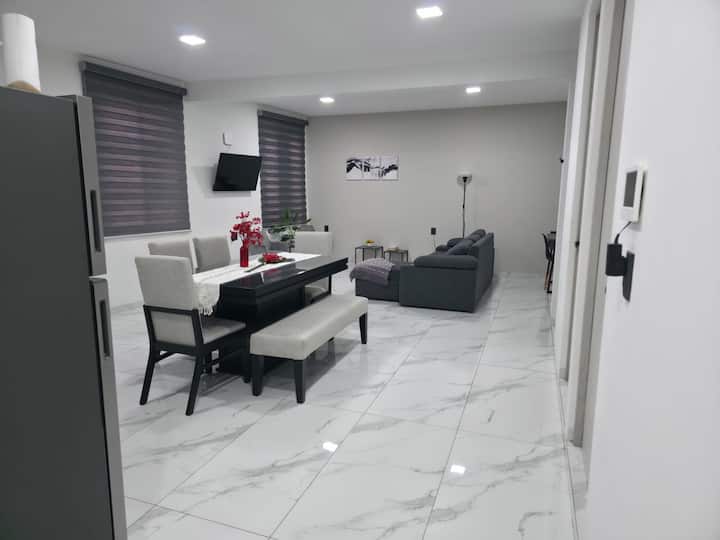 Buena Ubicación, Fácil Acceso A Centro Y Plazas. - Morelia