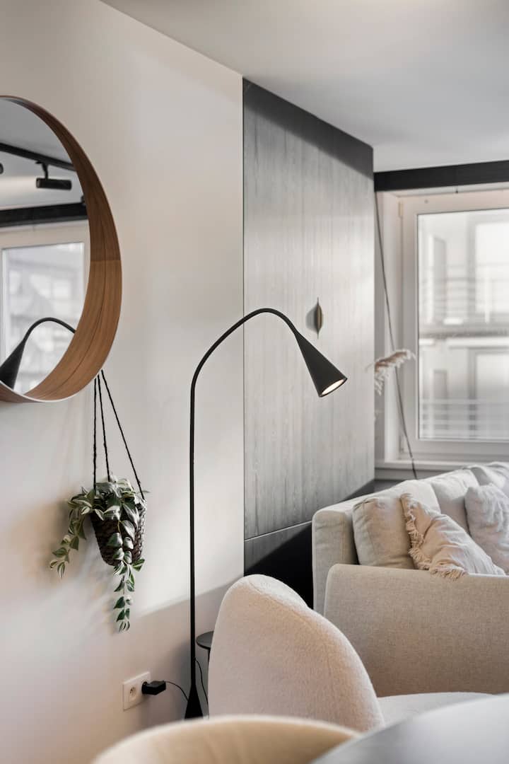 Modern Appartement In Hartje Sint-idesbald - La Panne