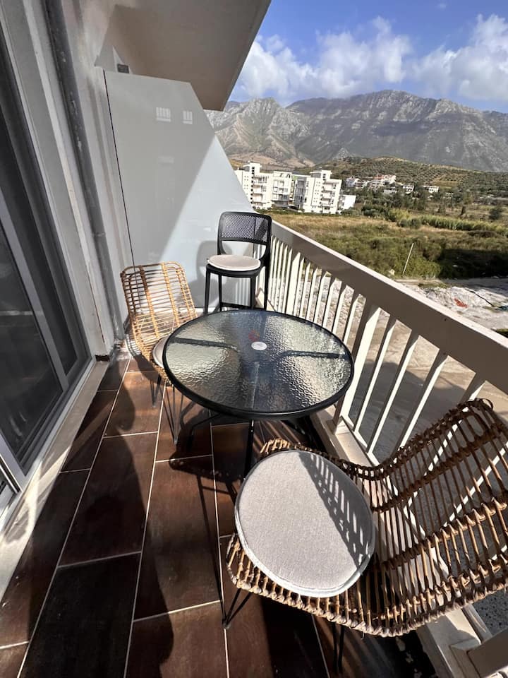 Sea View Apartment In Radhimë - Orikum