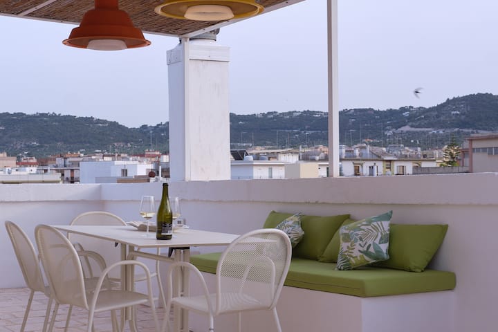 Terracielo With Views In The Heart Of Fasano - Fasano