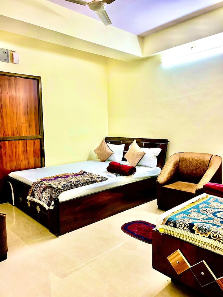 The Nakshatra Apartments - Vengurla