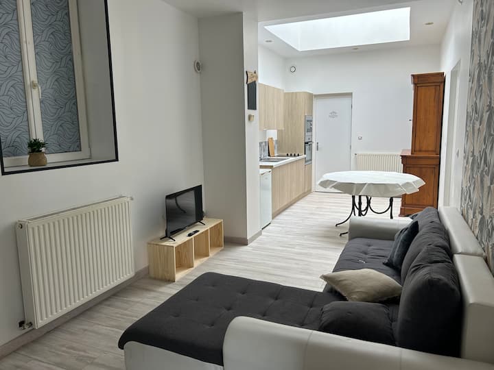 Appartement Rénové, Rdc, Proche Commodités - Armentières