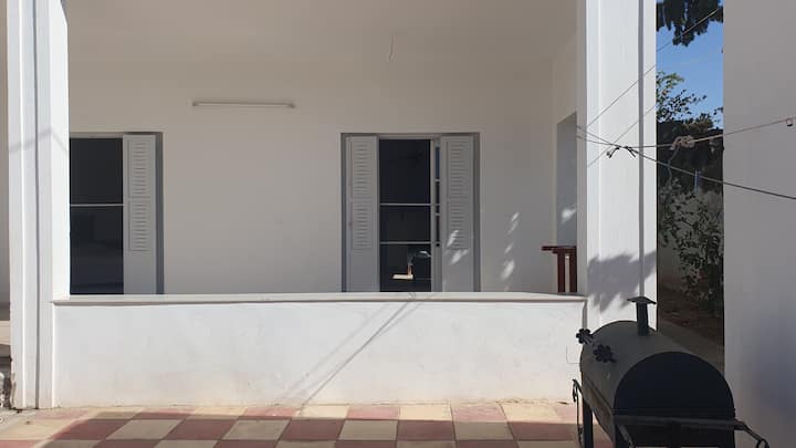 Villa S+3 Pour Les Familles - Sfax