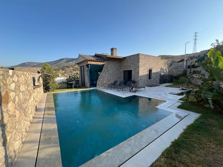 Luxurious Stay - Villa Nova - Gümbet